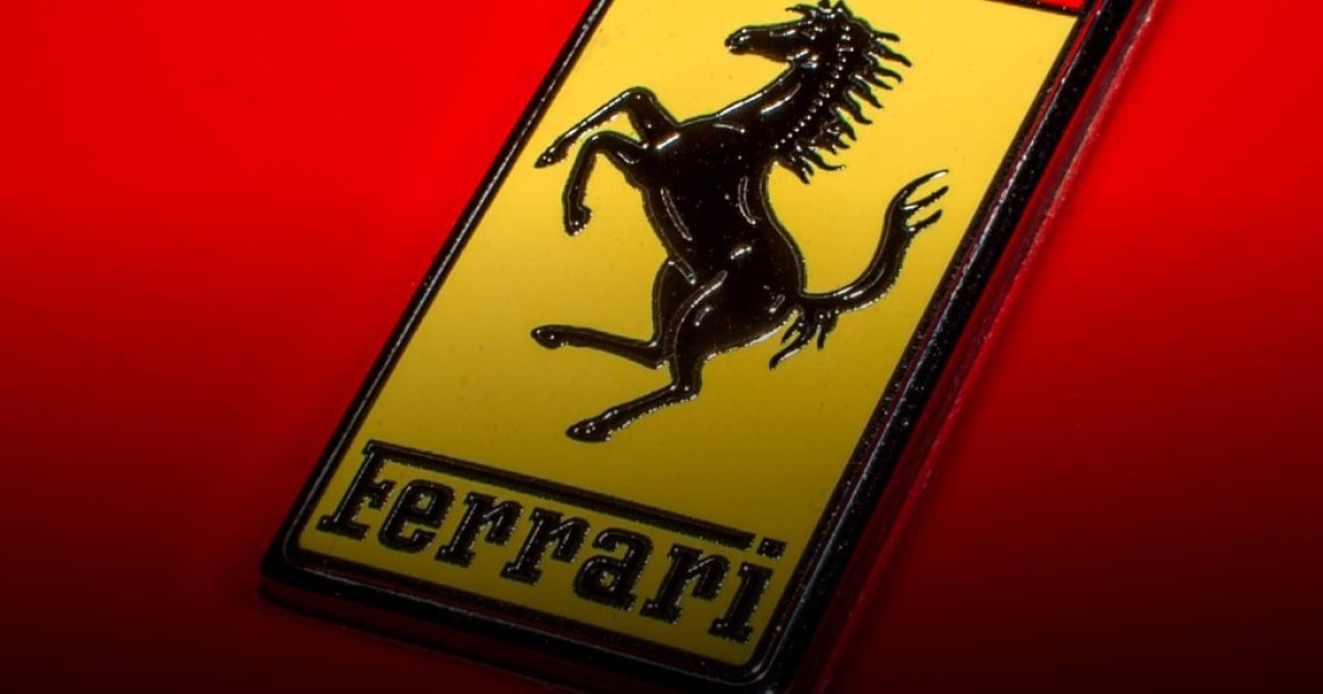 Ředitel Ferrari z osobních důvodů skončil | Investice.cz