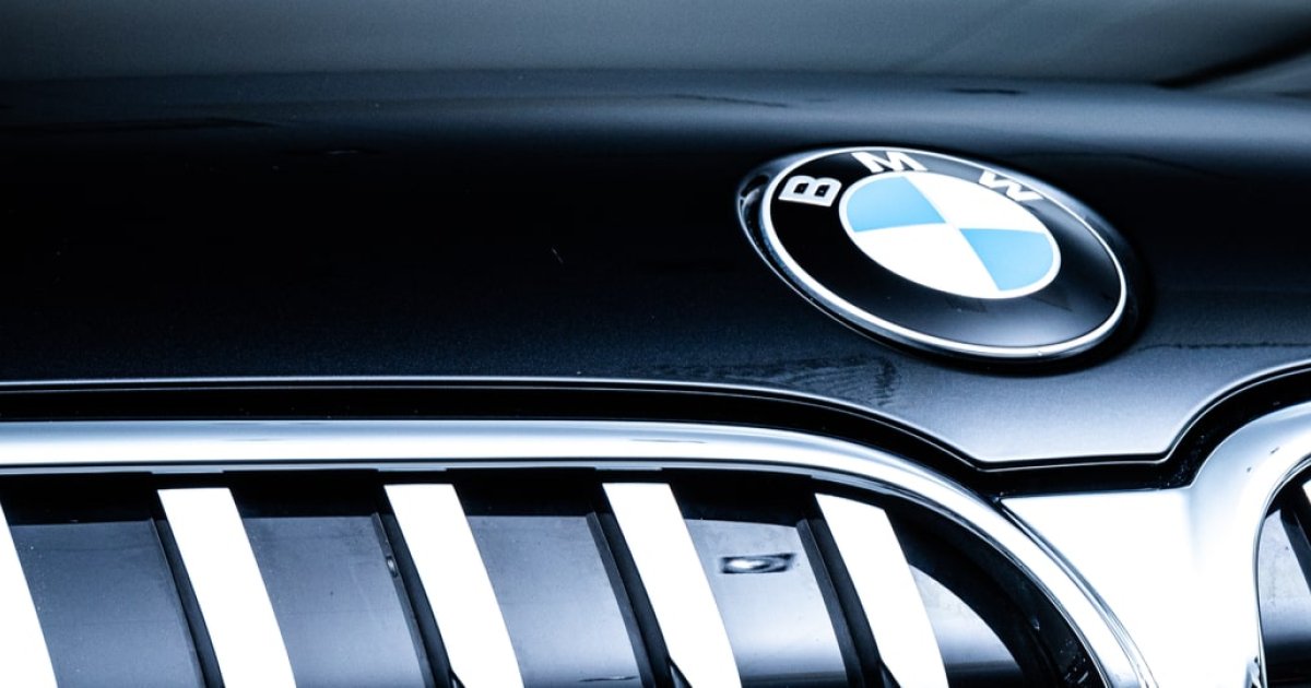 BMW má slabší odbyt | Investice.cz